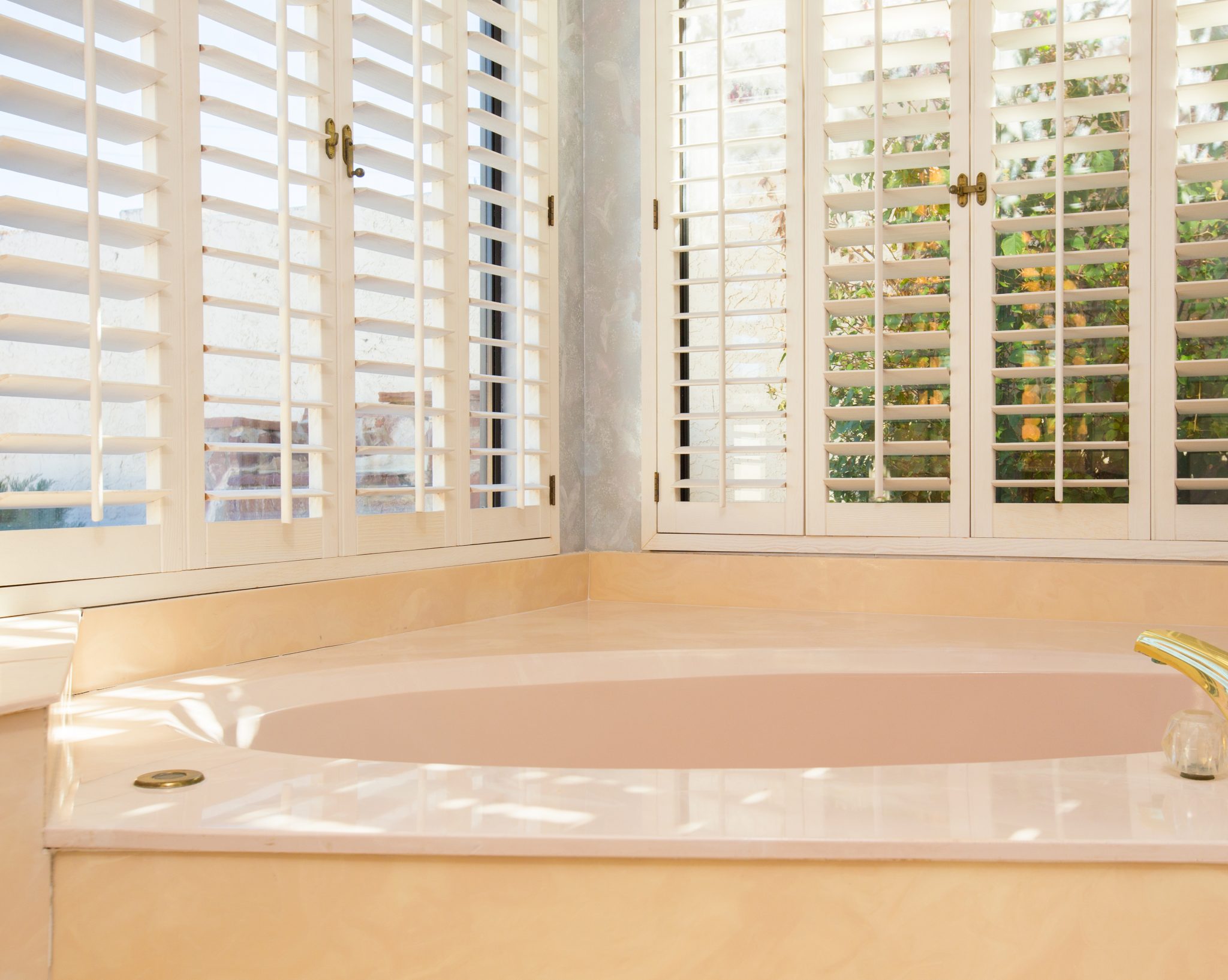 Best Window Coverings in Houston, TX | Your Local Blinds & Shades Pros